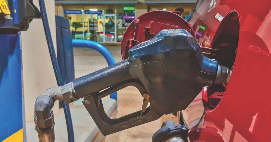 Gas prices continue to drop in Georgia but climb elsewhere | Local News ...