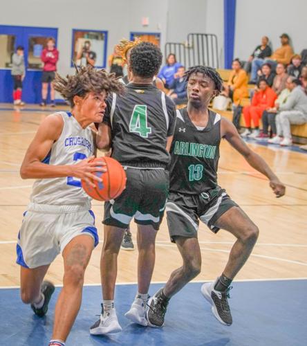 Crusaders drop one to Arlington Christian | Sports | times-herald.com