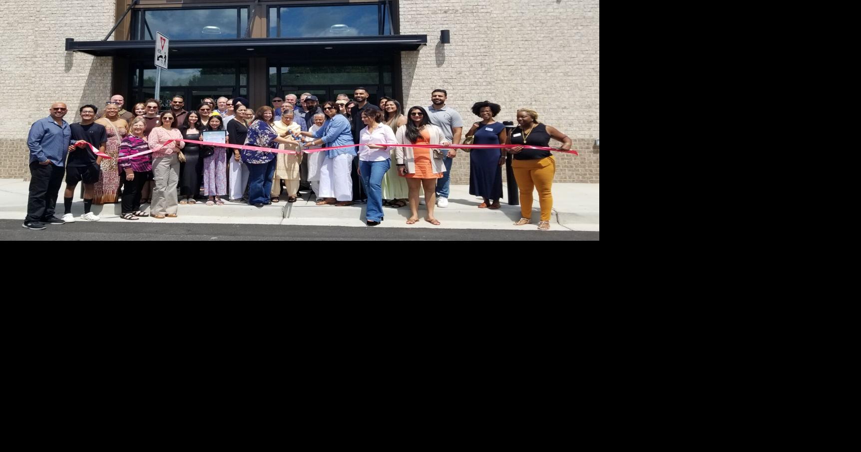 Ribbon cutting officially opens Liquor Maxx | News | times-herald.com