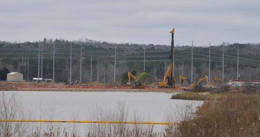 Environmentalists press EPA to force Georgia Power to follow federal ...