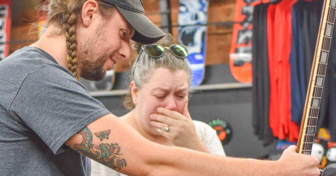 Six strings pull heartstrings | News | times-herald.com