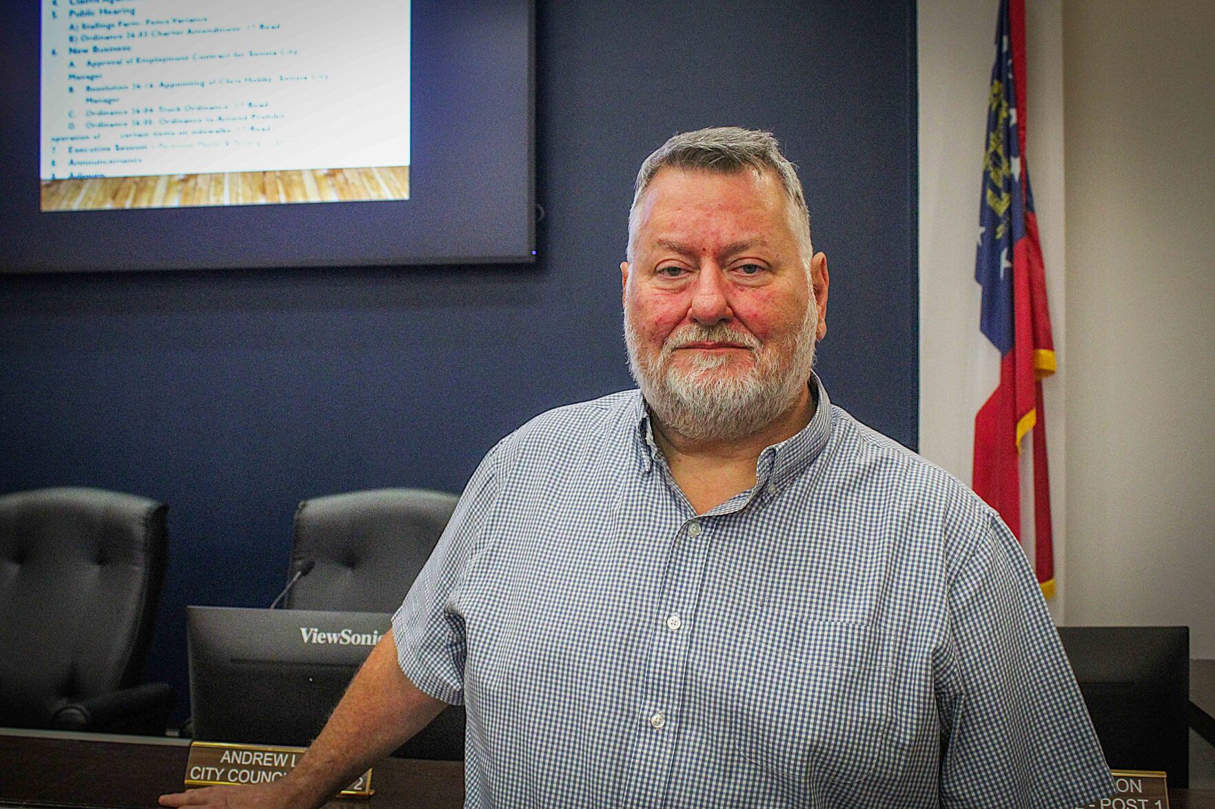 Senoia appoints city manager, hires local attorney in lawsuit against ...