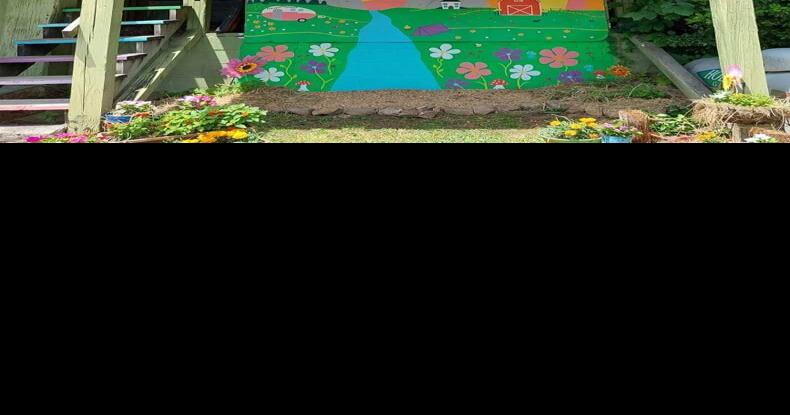 Groovy Goat a beacon of owner’s self-expression | News | times-journal.com