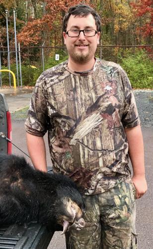 Large bears highlight first day of Maryland hunt | Bear Hunt | times ...