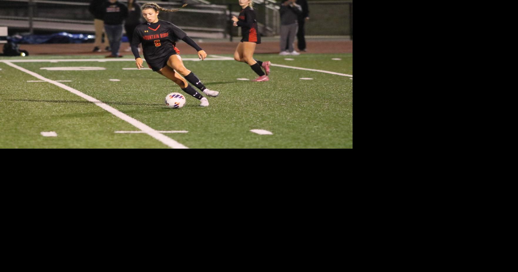 Mtn. Ridge's Sydney Snyder wins area soccer Player of the Year | Local ...