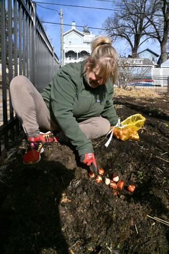 SPRUCING UP Gates house | Local News | times-news.com