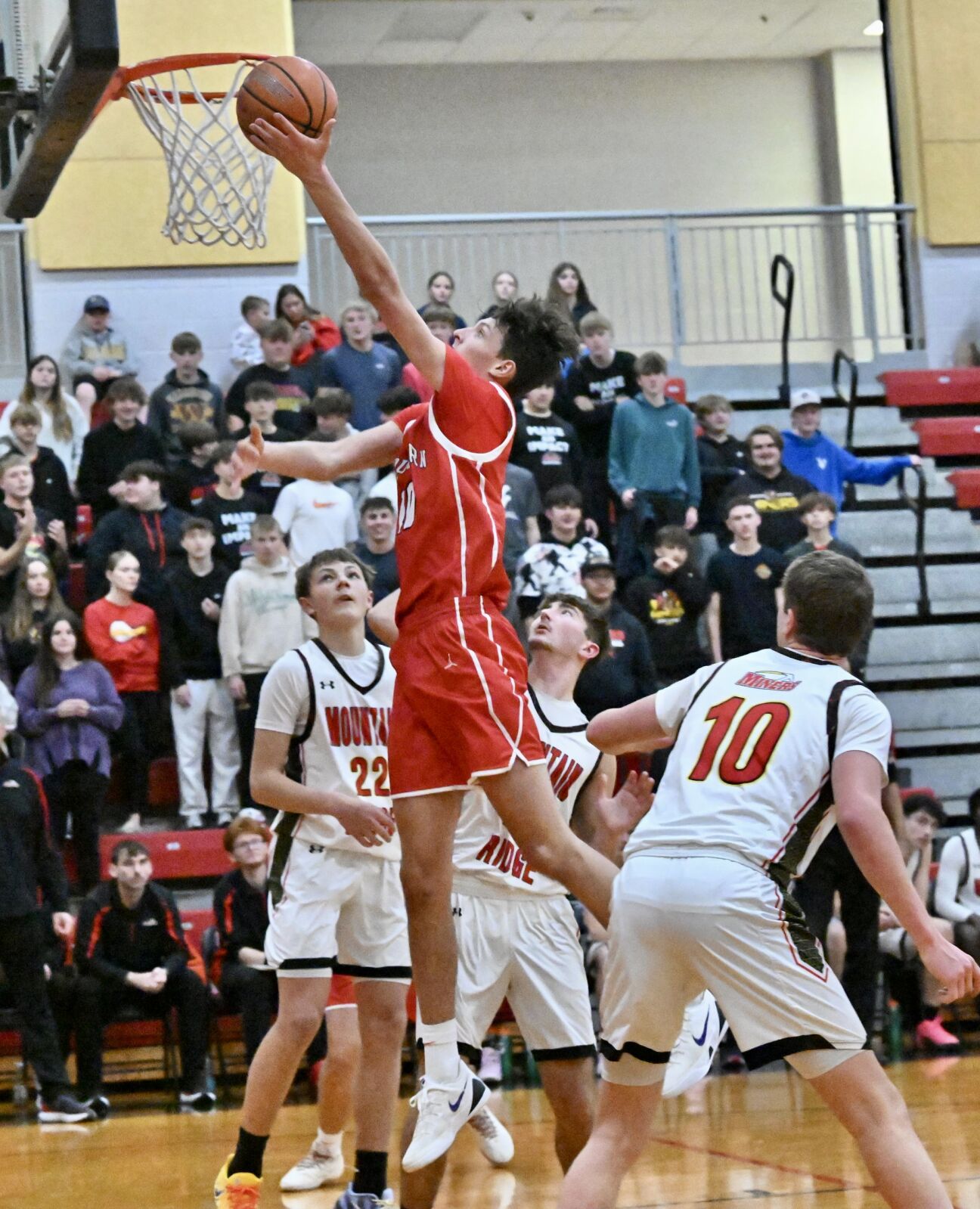 No. 4 Southern Dominates Third Quarter to Defeat No. 2 Mountain Ridge ...