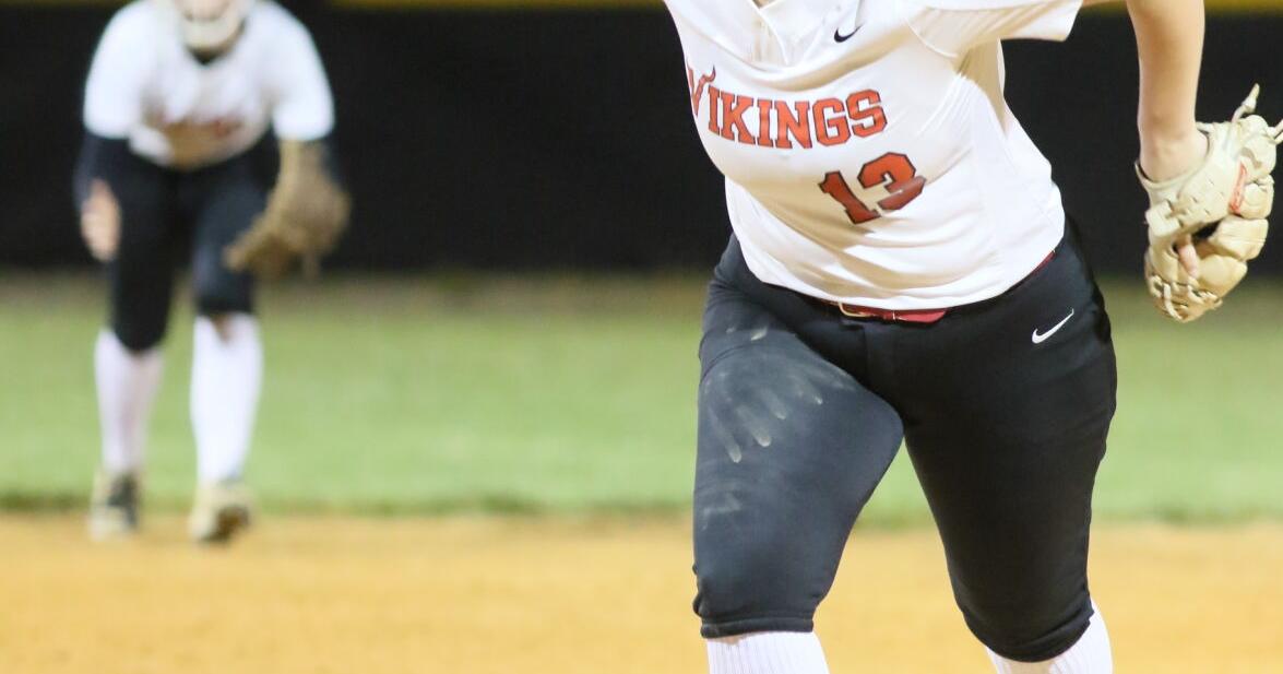 No. 2 Petersburg steals home twice on same play to edge No. 3 Keyser, 5 ...