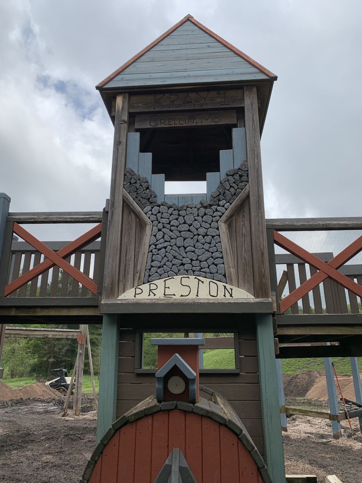 17 years later, multiple generations return to renovate Crellin ...