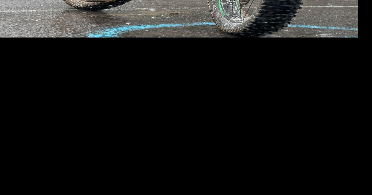 Fat tire bikers ride amid heavy snowfall | Weekender | times-news.com