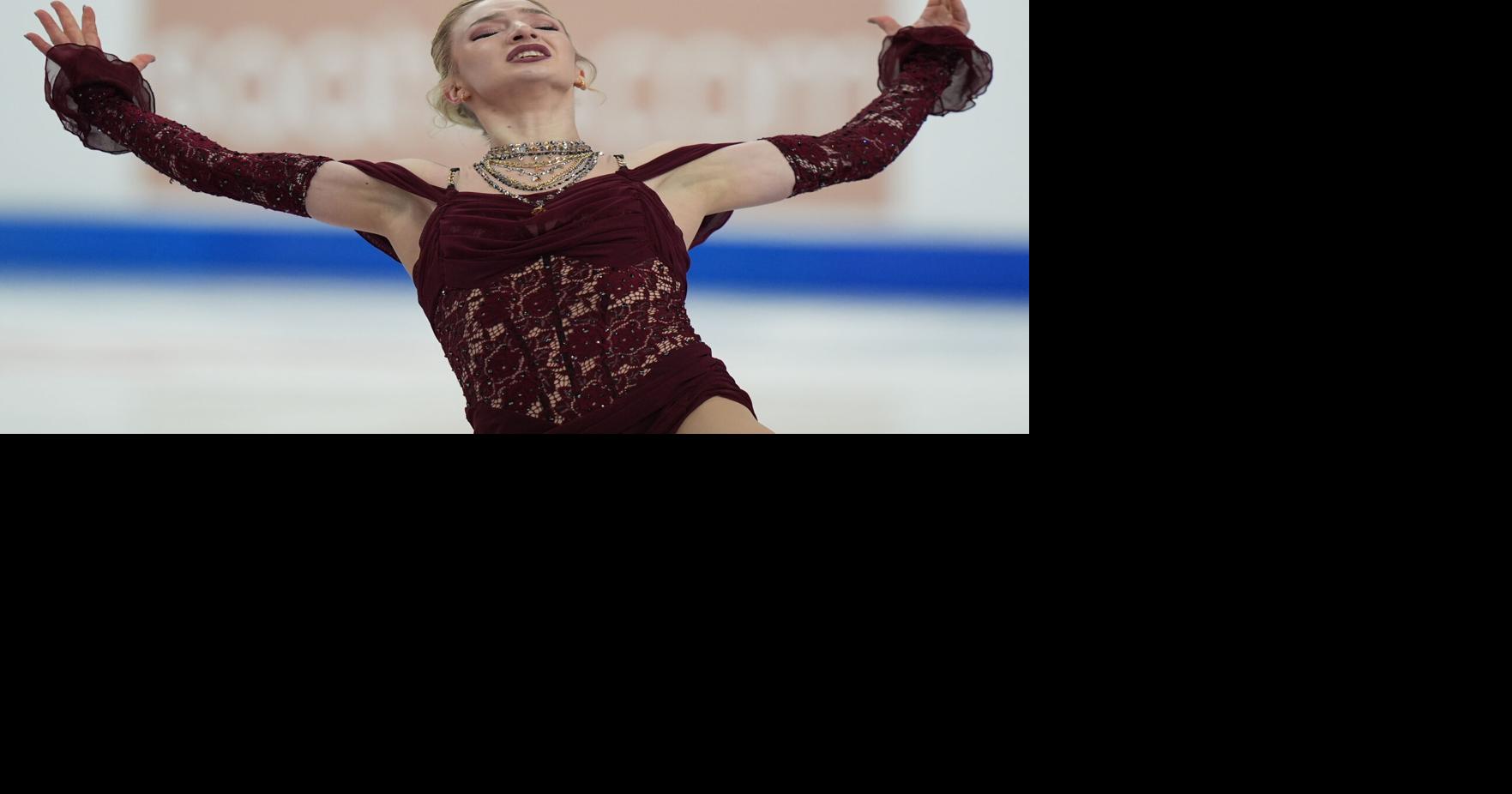 Amber Glenn sets record at US Figure Skating Championships, leads over ...