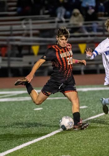 Mtn. Ridge's Charlie Simpson wins boys soccer Player of the Year ...