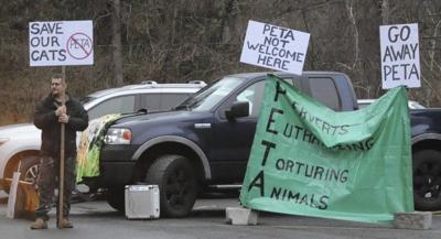 Protests at zoo as tigers, lion are removed | Local News | times-news.com