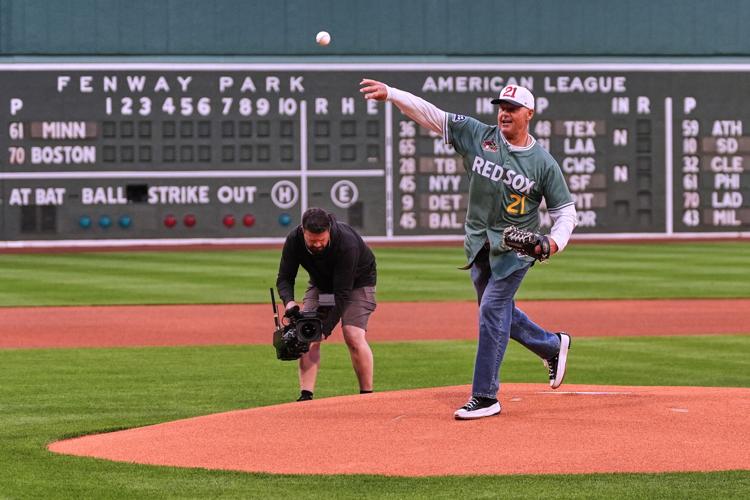 Rocket returns: Roger Clemens throws out 1st pitch to son Kody at ...