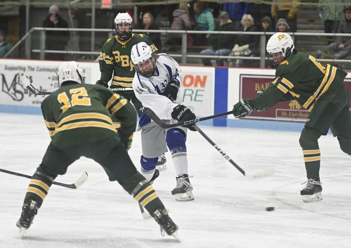 U-32 looks to capture D-II title | Slider | timesargus.com