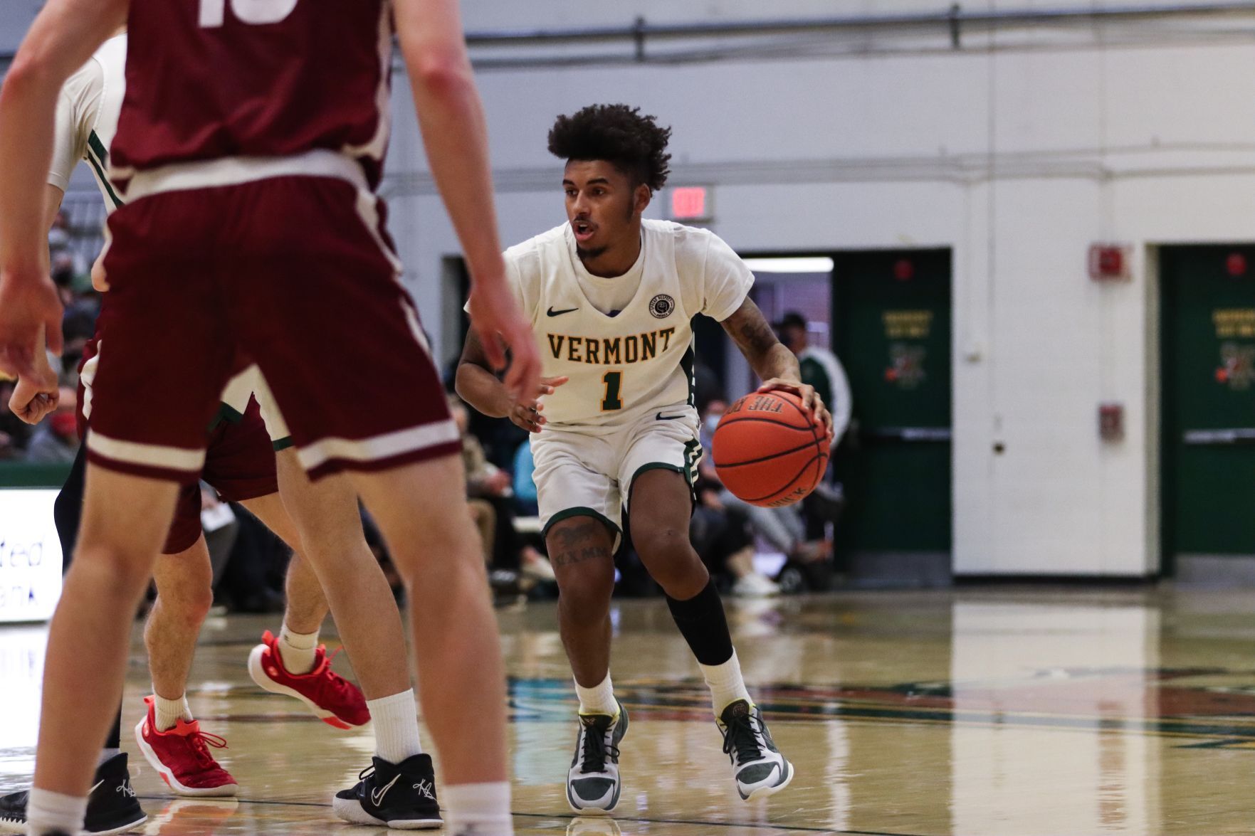 Yale cruises past Vermont, 73-44 | Local | timesargus.com