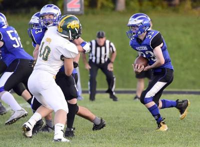 Wedge unites U-32 football | Sports | timesargus.com