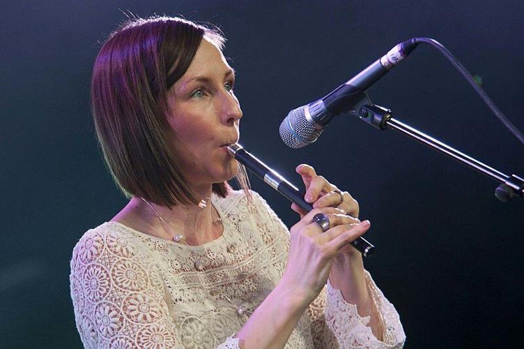 Scottish singer Julie Fowlis: ‘Brave’-singer brings her Gaelic songs to ...