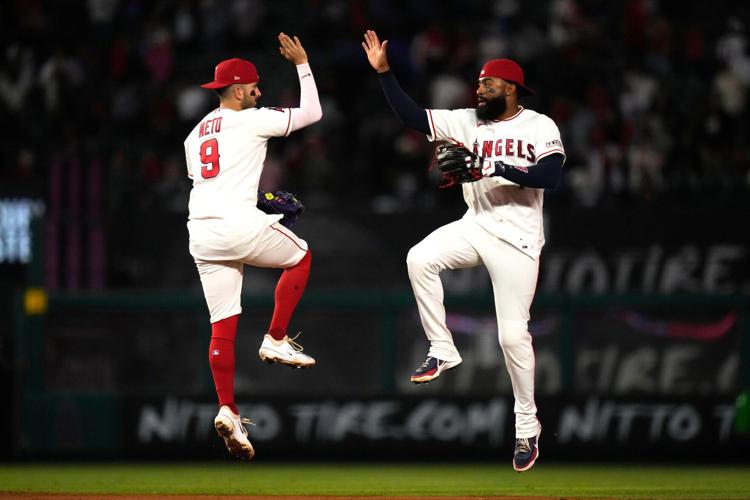 Zach Neto homers twice in the Angels' 9-6 victory over the Rangers ...