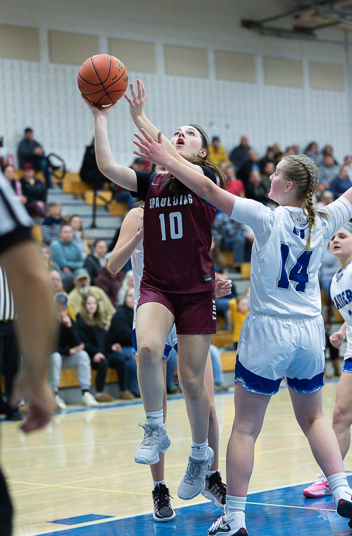 Roundup: Glassford leads Tide past Raiders, 51-47 | Local | timesargus.com