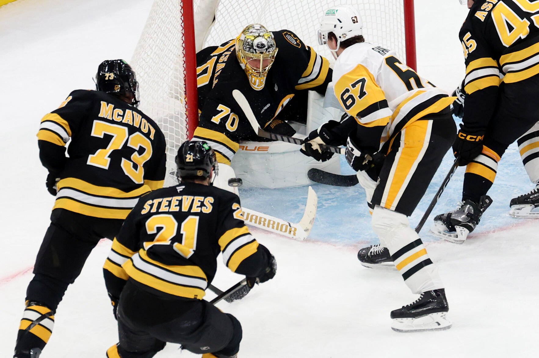 Korpisalo makes 27 saves, Arvidsson scores in Bruins' 1-0 win over ...