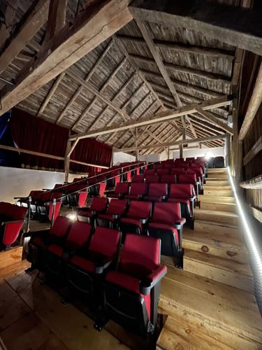 Barn Opera’s ‘La traviata’: A champagne party for everyone | Vermont ...