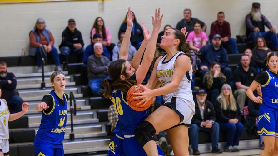 Roundup: Unbeaten Lamoille girls down Harwood | Slider | timesargus.com