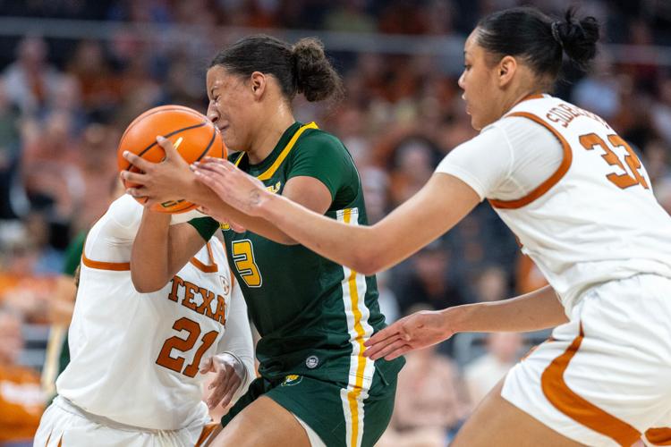 Kyla Oldacre and Madison Booker lead No. 2 Texas over Southeastern ...