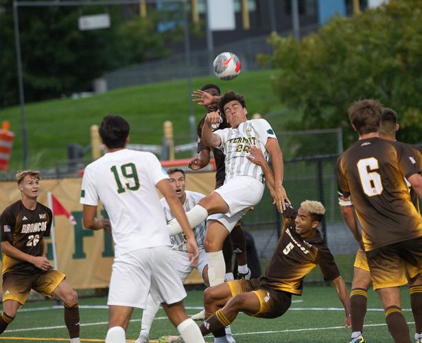 Vermont men prevail in opener | Slider | timesargus.com