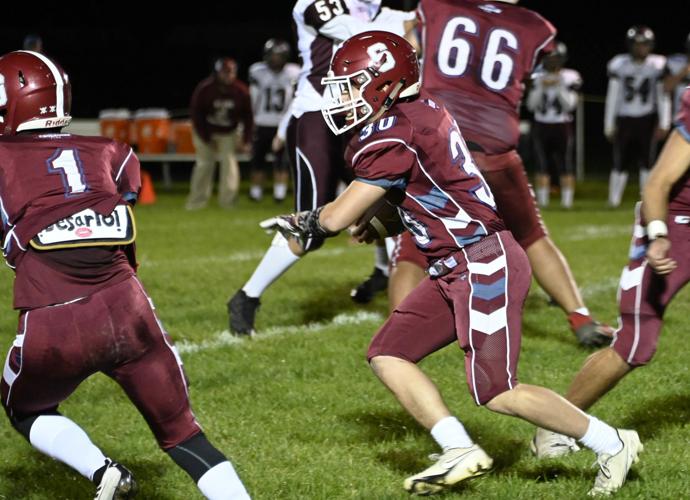 Football powers pile up points | Local | timesargus.com