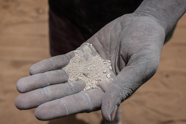 Iran war forces farmers to seek fertilizer alternatives from cow dung ...