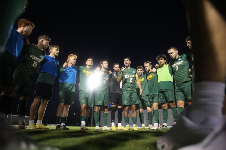 UVM men's soccer wins overtime thriller | Sports | timesargus.com