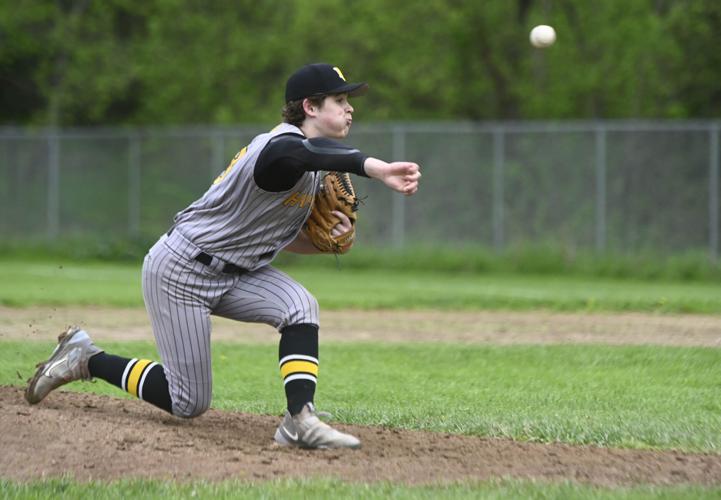 Roundup: U-32 baseball downs Harwood, 10-1 | Slider | timesargus.com