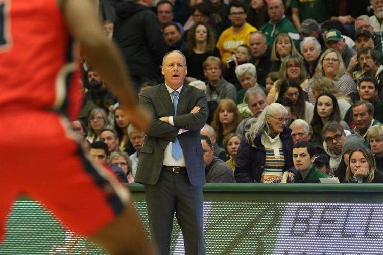 Roundup: UVM women, men snag victories | Slider | timesargus.com