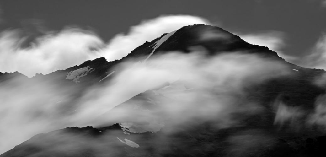 Adelaide Murphy Tyrol & Richard J. Murphy: ‘A Sense of Place’ contrasts ...