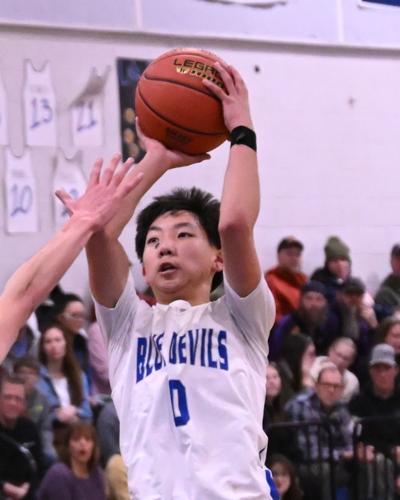 Roundup: Oxbow outlasts Williamstown, 63-56 | Local | timesargus.com