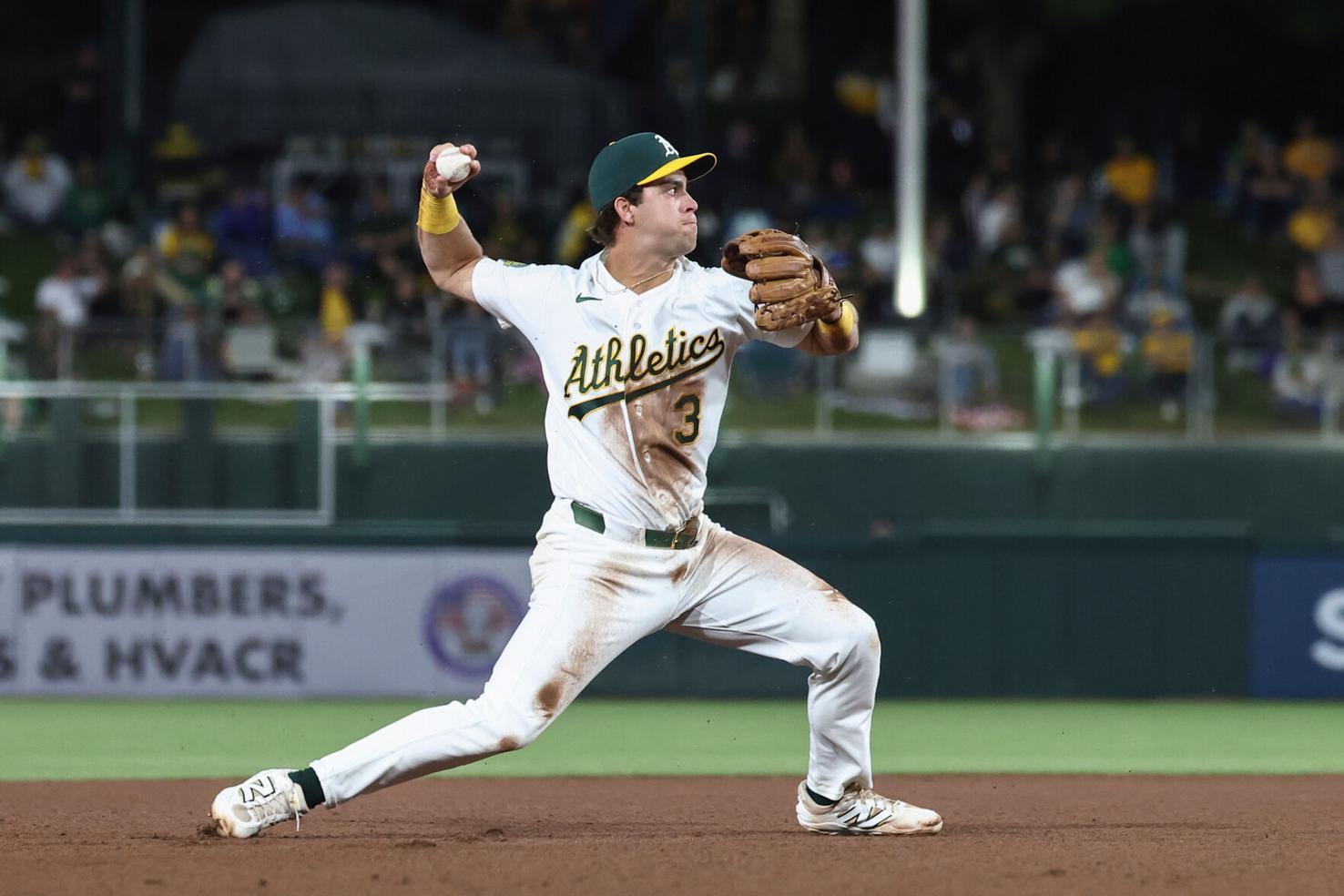 Athletics activate Max Muncy from injured list and send Darell Hernaiz ...