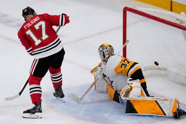 Blackhawks captain Nick Foligno returns with goal against Penguins ...