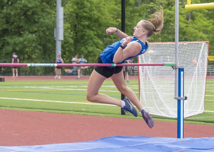 U-32 girls claim sixth straight title | Slider | timesargus.com