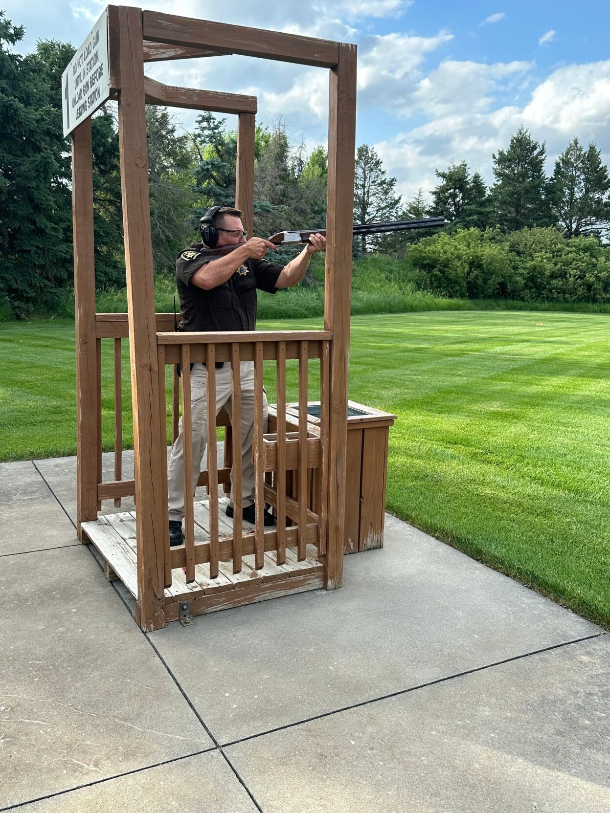 Douglas County Nebraska Sheriff Shoots Skeet | National | timesargus.com
