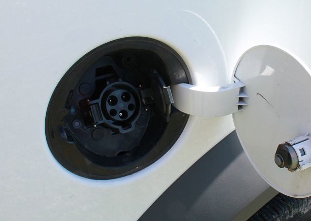 Plugging along Electric and hybrid vehicles gaining a foothold in ...