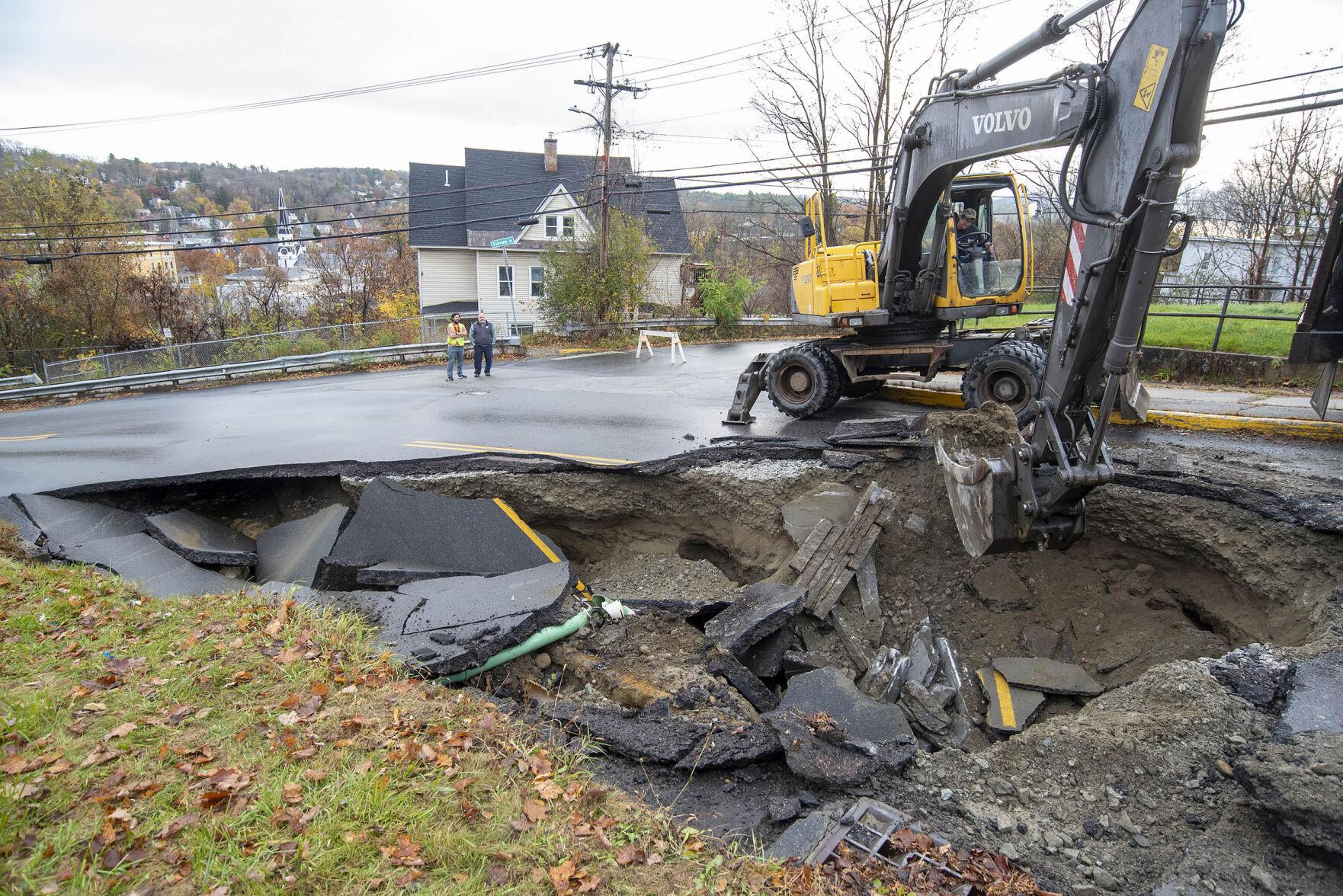 Ruptured water lines ruin road, trigger boil-water notice | Local News ...