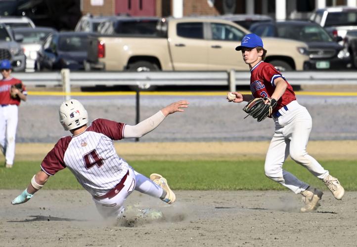 Roundup: Lyndon earns sweep over Spaulding | Slider | timesargus.com