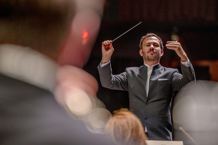 VSO Holiday Pops: New music director, new festive family tradition ...