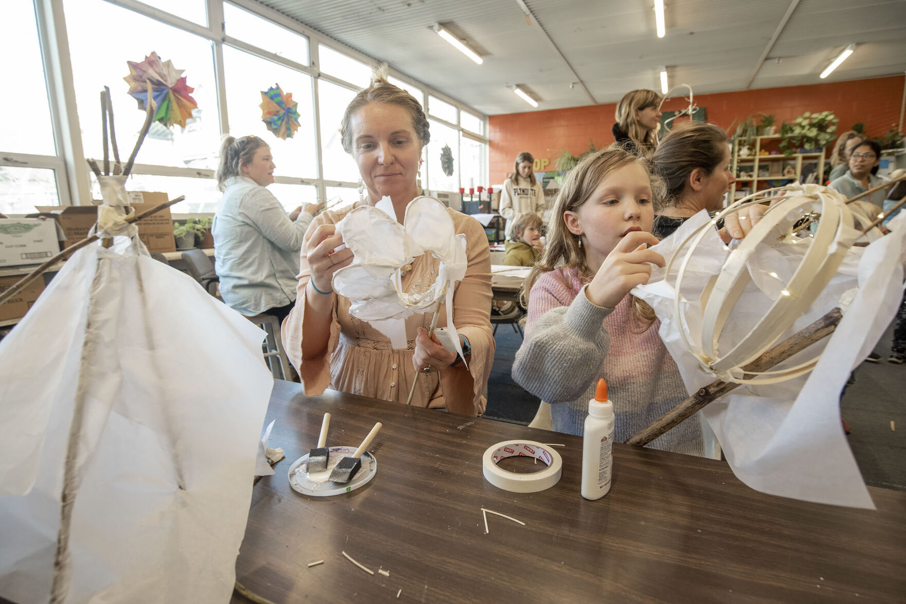 Lantern-Making | Slider | timesargus.com