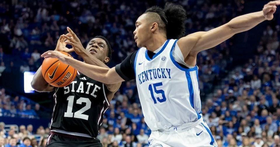 Mark Pope says Jaland Lowe's season is over, surgery next | Sports ...