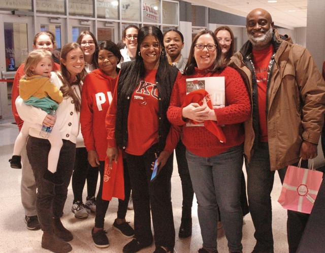 Hilltoppers retire jersey of '60s basketball star Dwight Smith | News ...