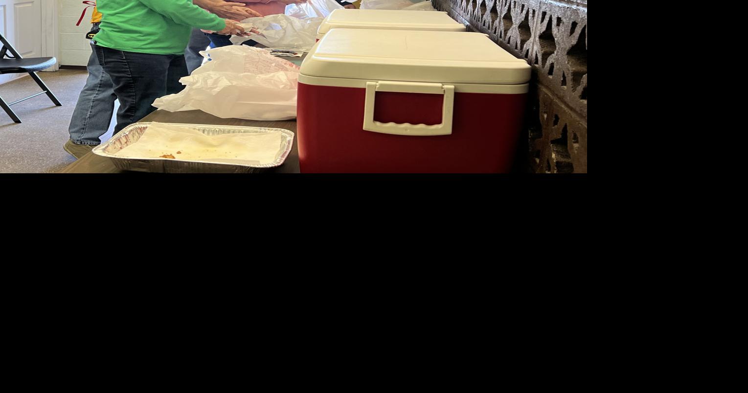 Preparing meals for KOC fish fry | News | timesleader.net
