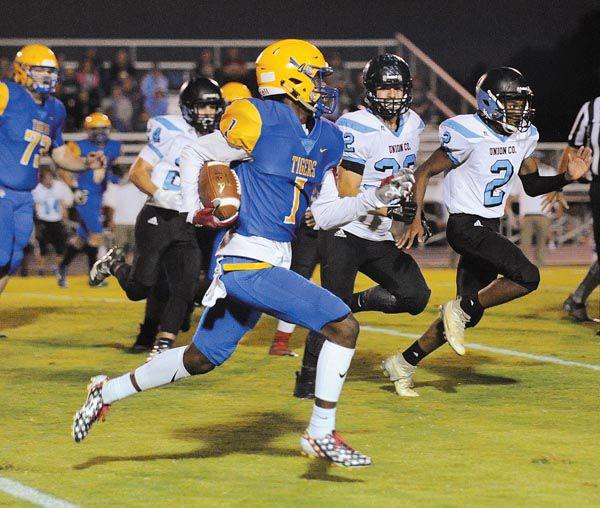 Riley named to KHSAA AP All-State Football Team | Sports | timesleader.net