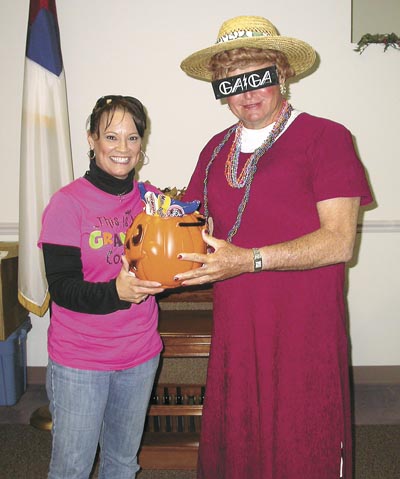 Eddyville seniors enjoy Halloween events | Lifestyle | timesleader.net